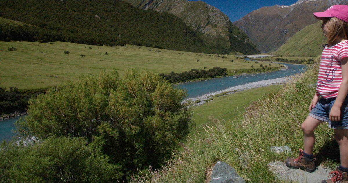 Family Southern Explorer Overview | Hiking New Zealand (HikingNZ)