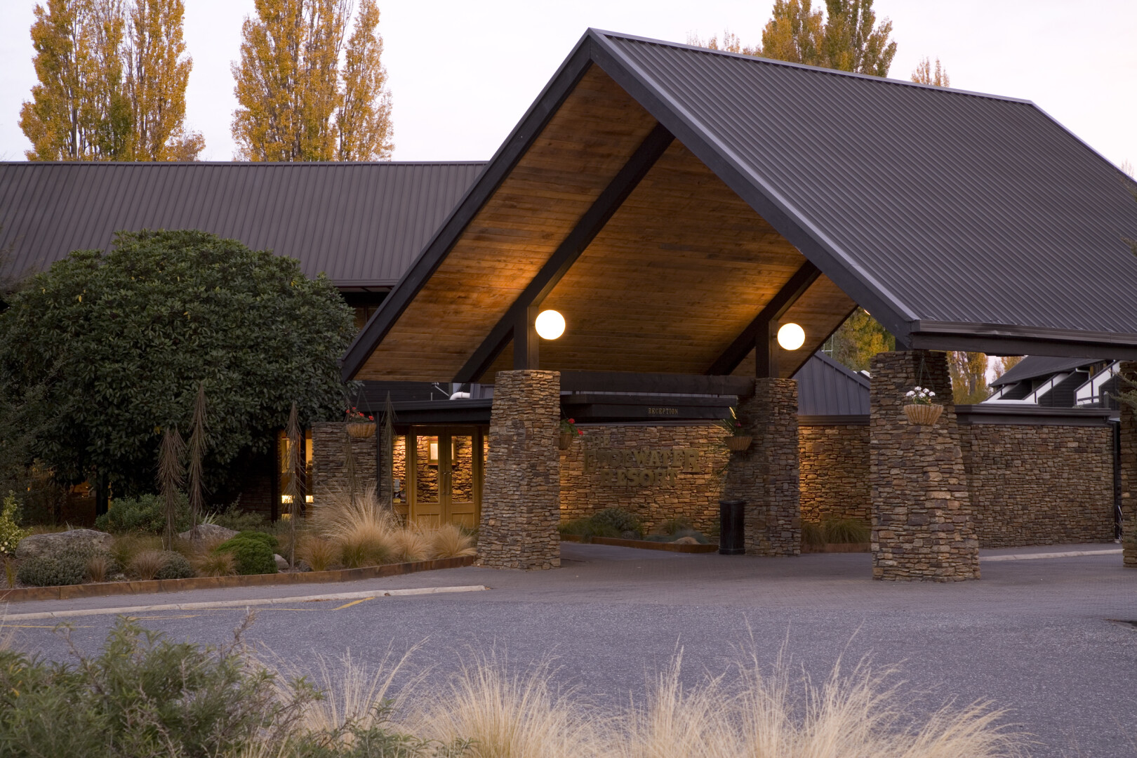 Edgewater Resort, Wanaka, day 12. | Hiking NZ